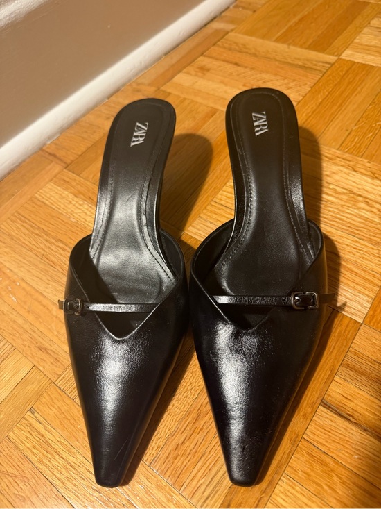 Zara | Shoes | Zara Black Pointed Toe Slipon Mules With Strap Detail ...